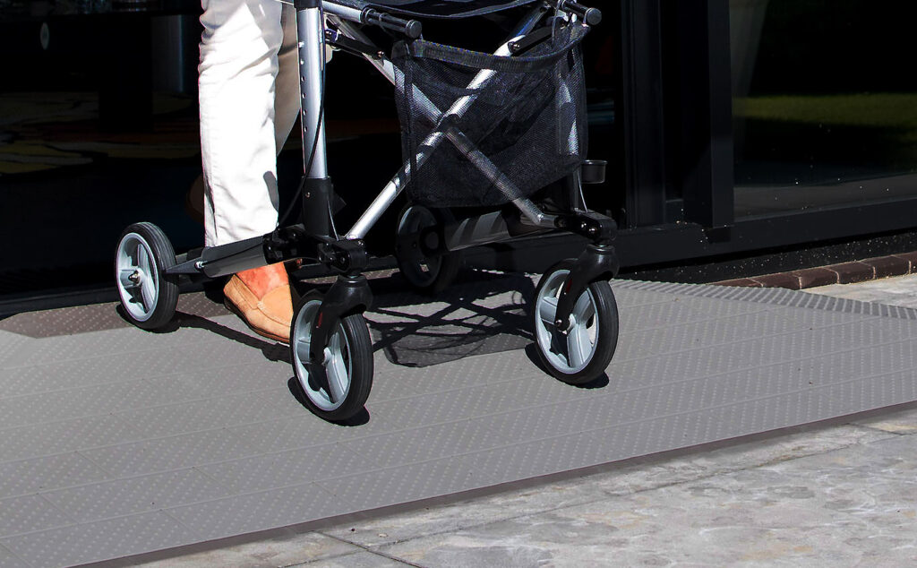 Lävepaku kaldteed |abivahendikeskuses| Elu Ratastel OÜ